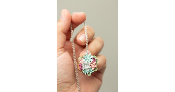 Unique Succulent Nutshell Necklace